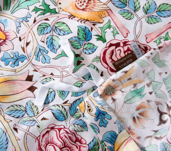 Vintage Scandinavian Folk Art Grassland Floral Garden Birds Print Duvet ...